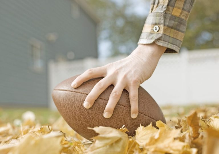 Pirates footballers to go to CIF quarter-finals